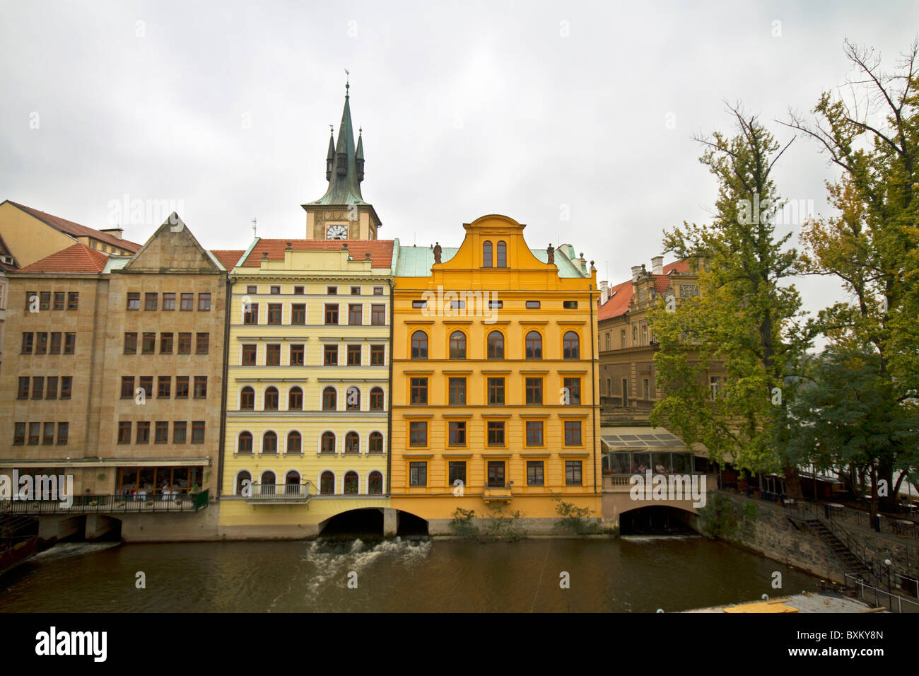 Prague architecture building hi-res stock photography and images - Alamy