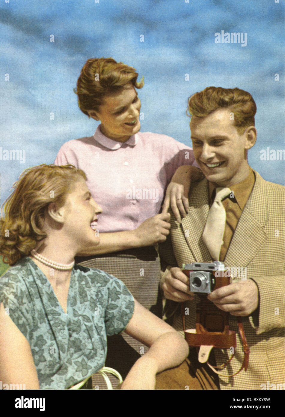 1950s cameras hi-res stock photography and images - Alamy