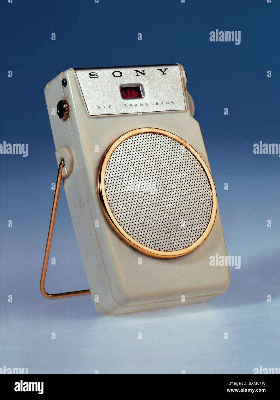 Transistor radio 1950s High Resolution Stock Photography and Images - Alamy
