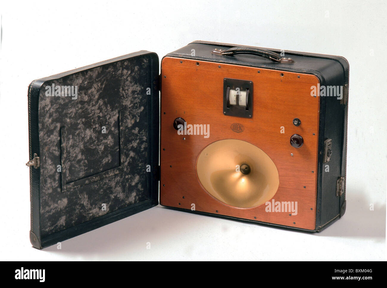 Radio germany 1920s hi-res stock photography and images - Alamy