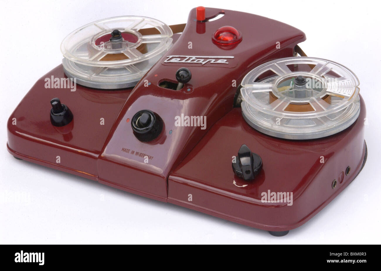 Dictation 1950s hi-res stock photography and images - Alamy