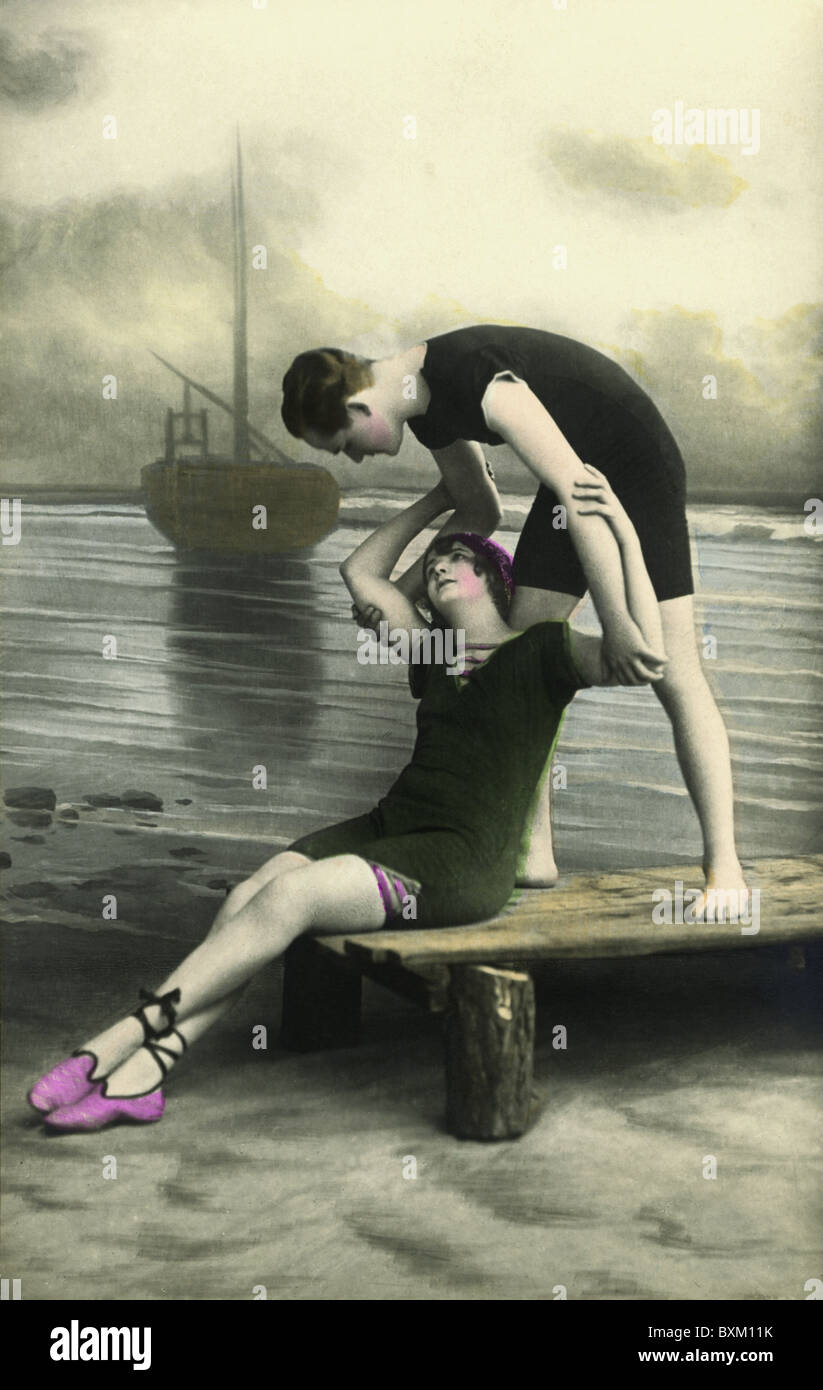 sports, watersports, lifesaver rescuing woman from the river, riverside ...