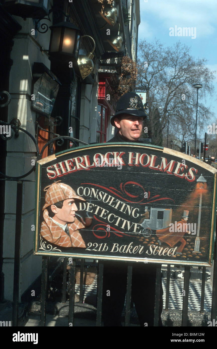 Sherlock holmes home hi-res stock photography and images - Alamy