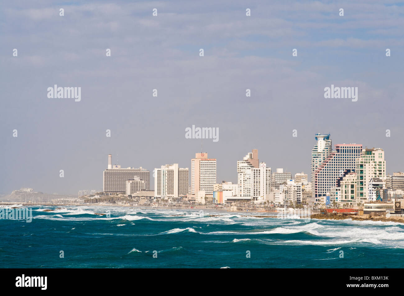 Israel tel aviv downtown skyline hi-res stock photography and images ...