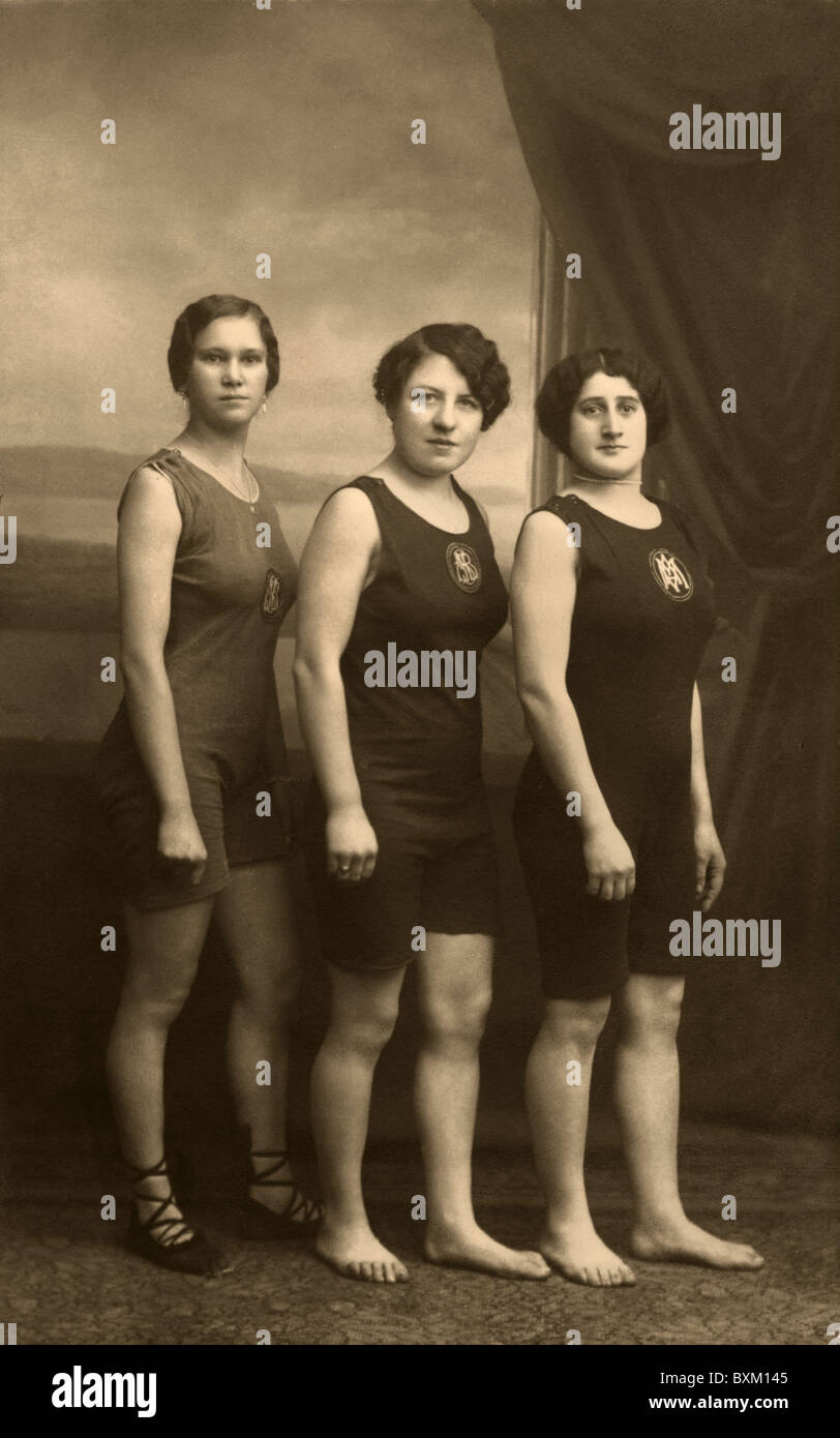 1910s athletes hi-res stock photography and images - Alamy