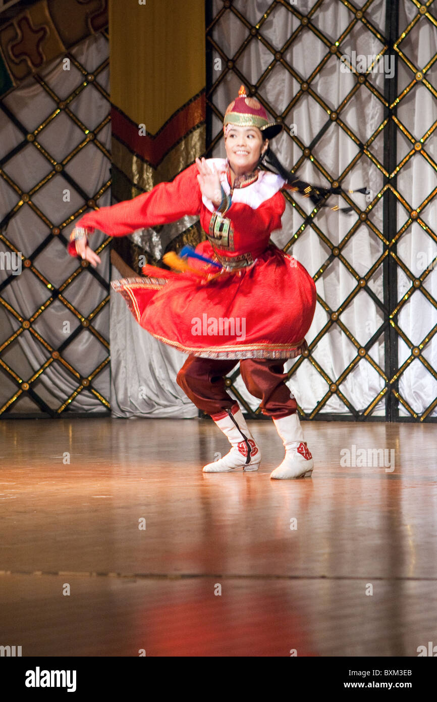 Mongolian Song and Dance (Moonstone) Ensemble, Ulaanbaatar, Mongolia ...
