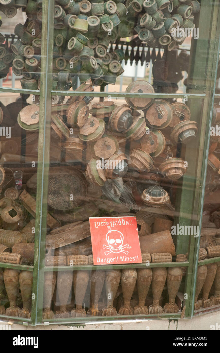 Cambodia landmine museum hi-res stock photography and images - Alamy