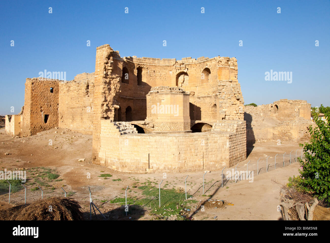 Turkey ruins castle hi-res stock photography and images - Alamy