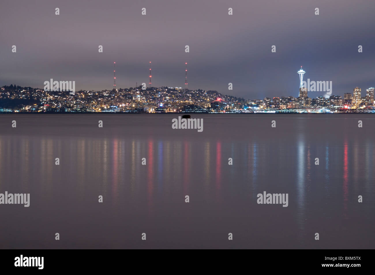 Seattle Skyline at Night Stock Photo - Alamy