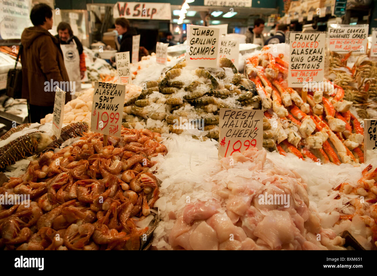Seattle Fish Market - Pike Place Market Stock Photo - Alamy