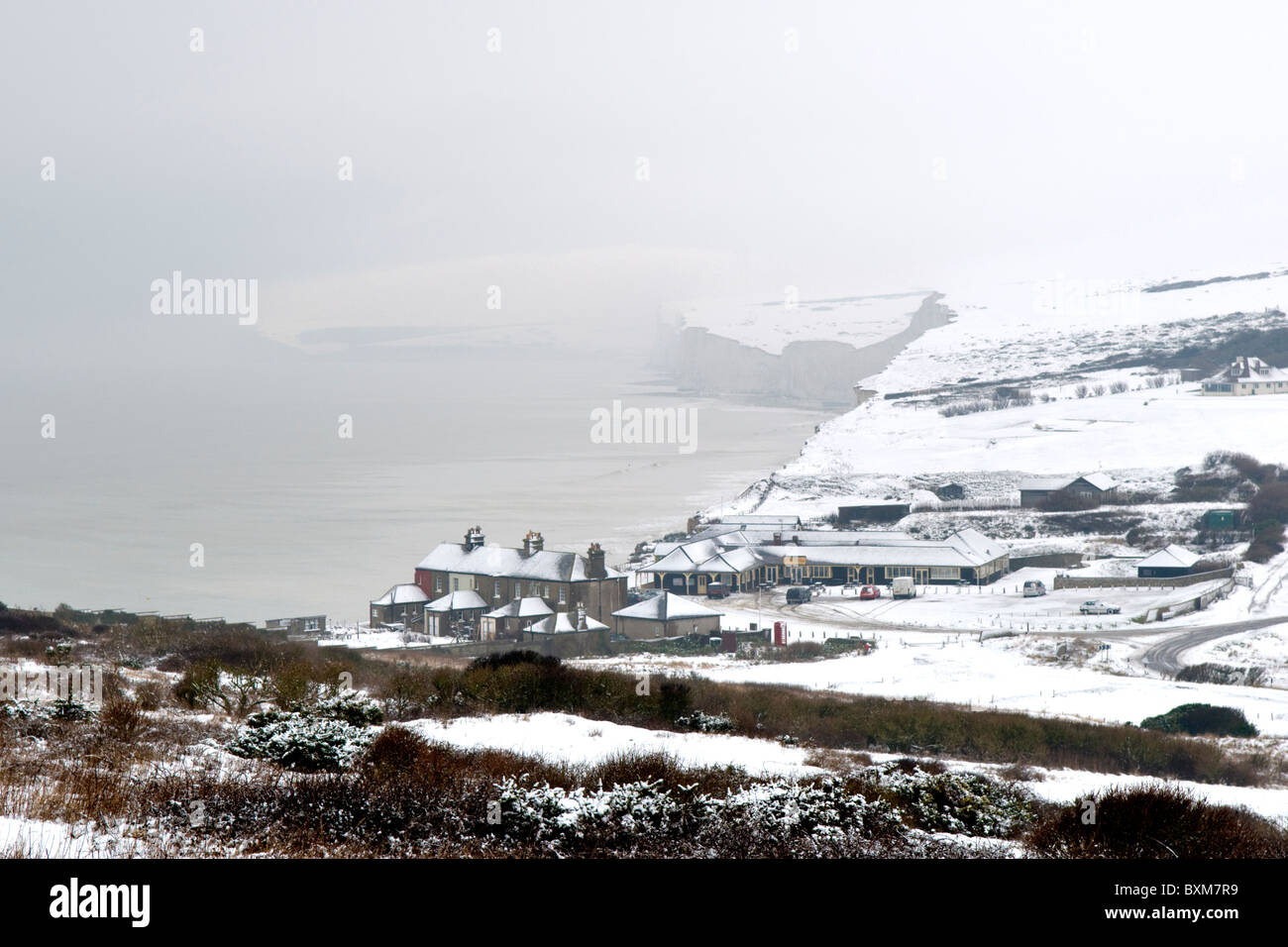 Eastbourne snow hi-res stock photography and images - Alamy