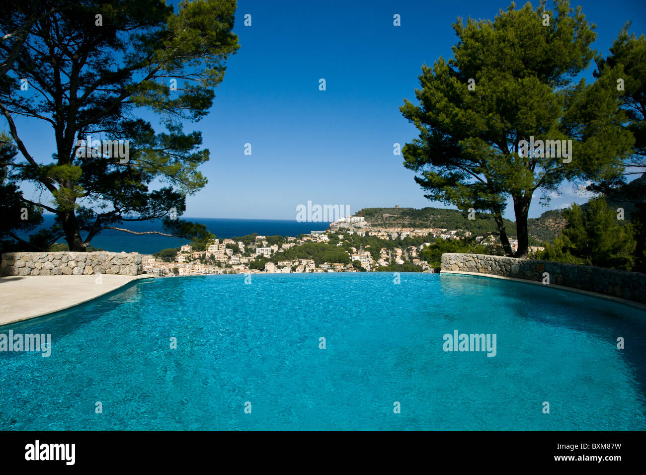 Swimming pool with a view Stock Photo - Alamy