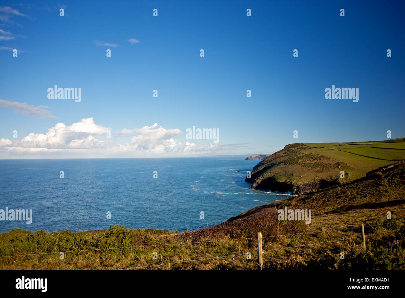 Boscastle cornwall autumn hi-res stock photography and images - Alamy