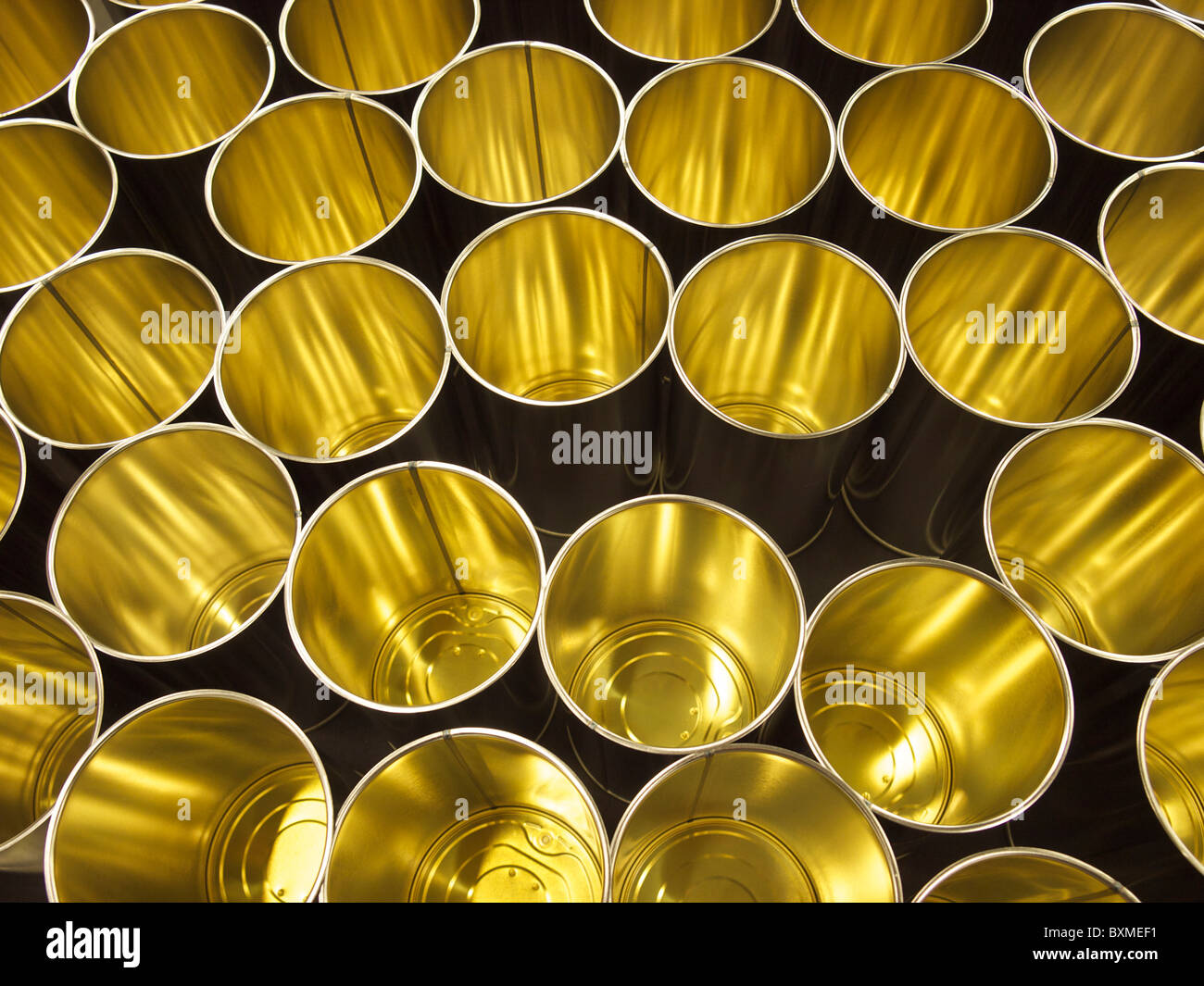 Many empty cans hi-res stock photography and images - Alamy