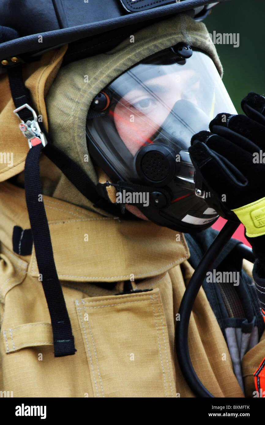 Firefighter mask hi-res stock photography and images - Alamy