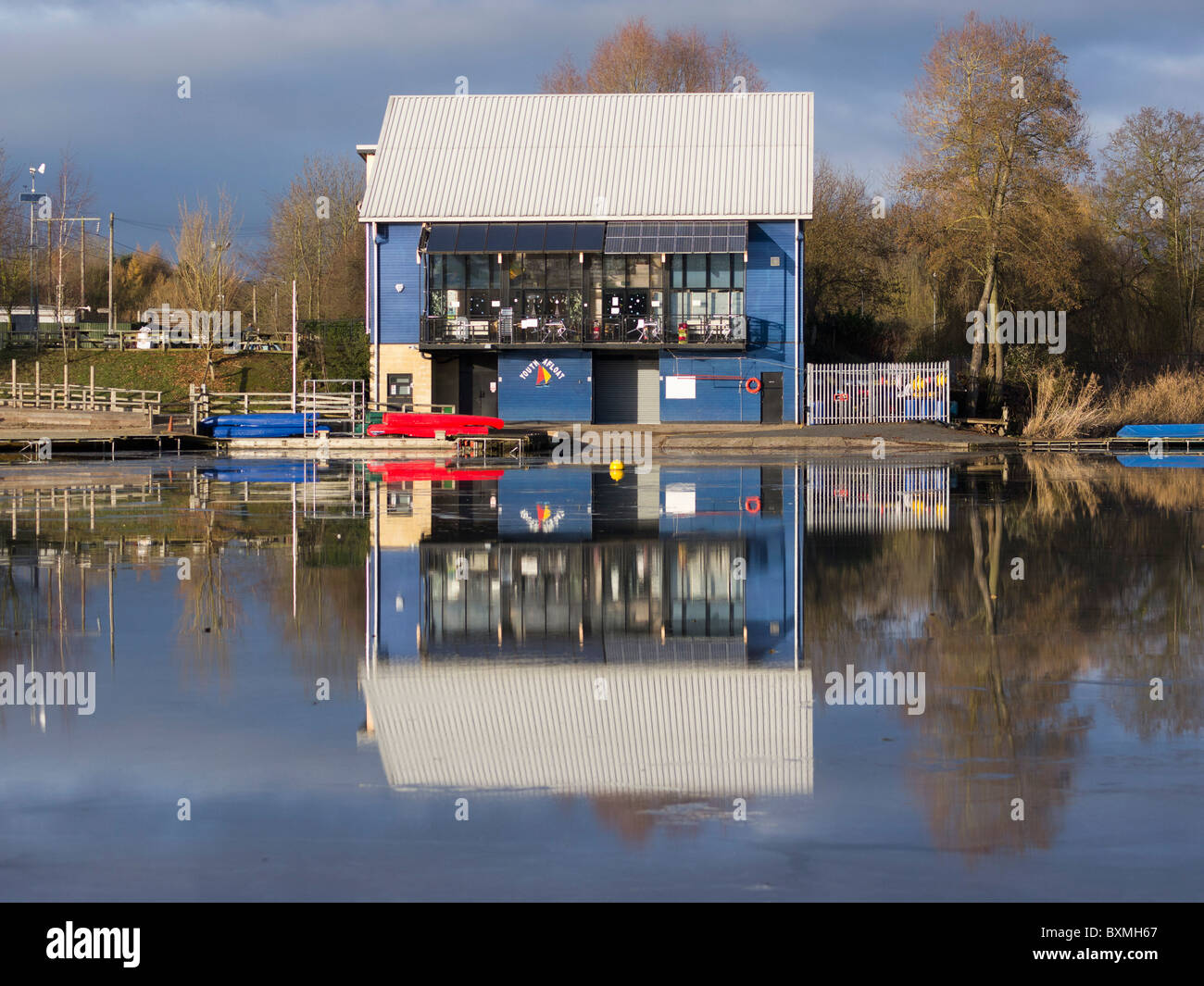 arrow valley lake country park redditch worcestershire midlands england ...