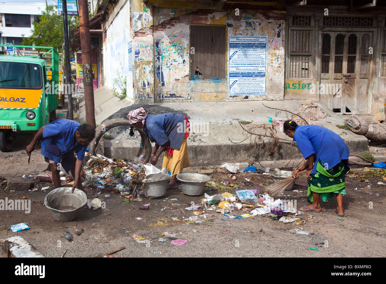 Cleaning Garbage India High Resolution Stock Photography and Images - Alamy