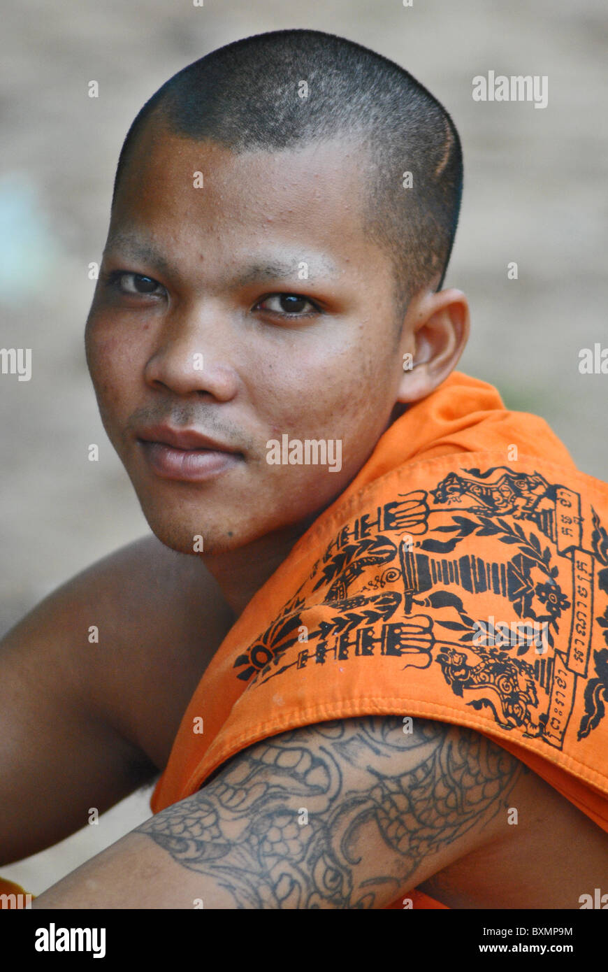 Buddhist monk clothing hi-res stock photography and images - Alamy