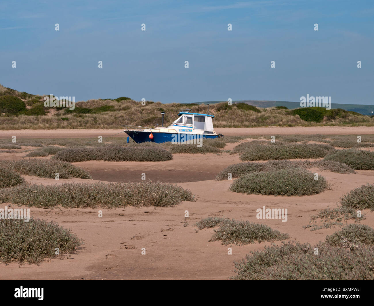 crow point on the estuary of the river taw braunston burrows nature ...