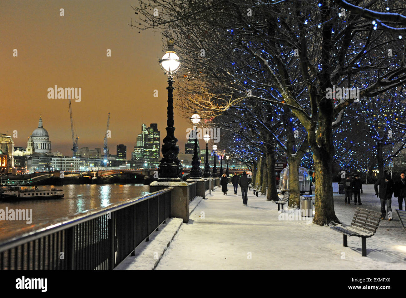 River thames hi-res stock photography and images - Alamy
