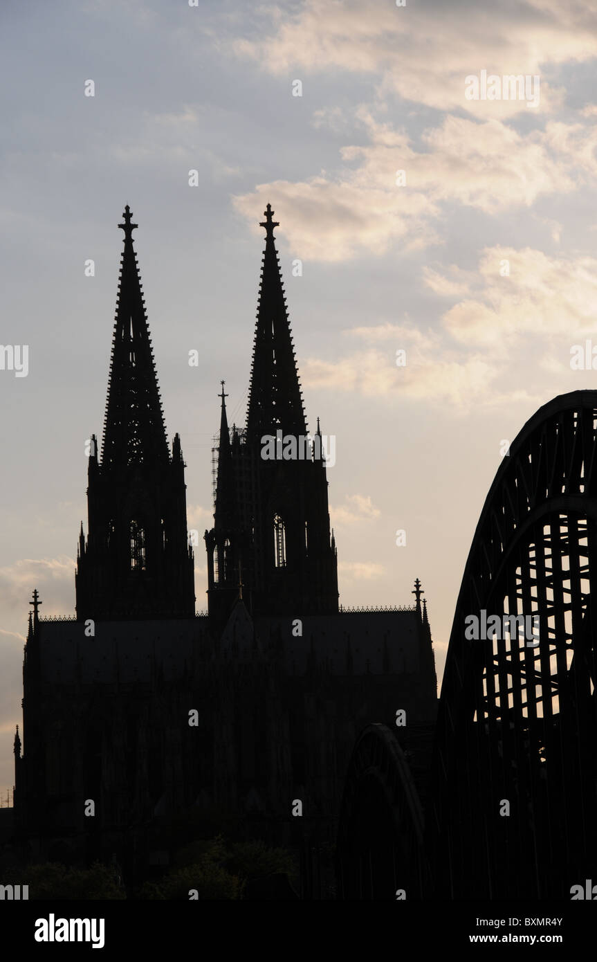 Cologne Cathedral at sunset Stock Photo - Alamy