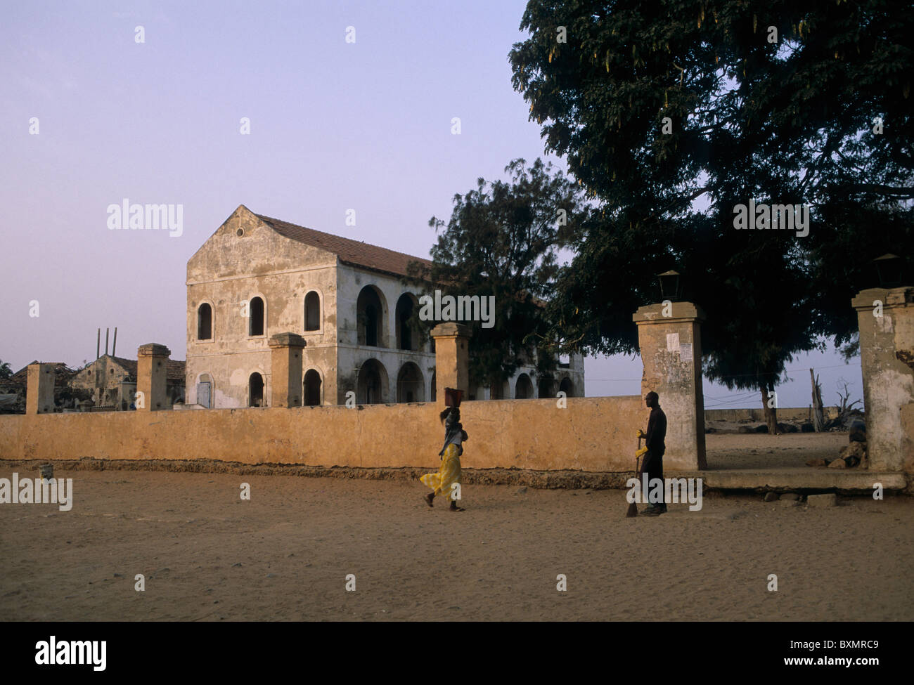 Hospital colonial architecture island hi-res stock photography and ...