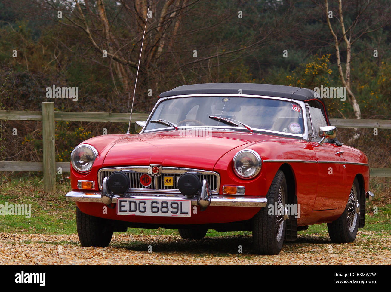 MG Motor Cars at an owner's club meeting at Copythorne in the New ...