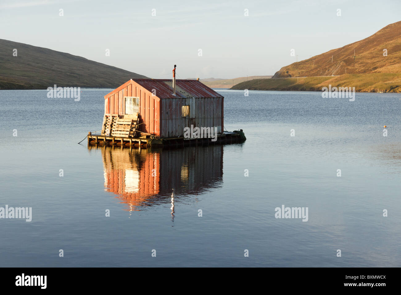 Floating hut at Voe, Shetland Islands Stock Photo - Alamy