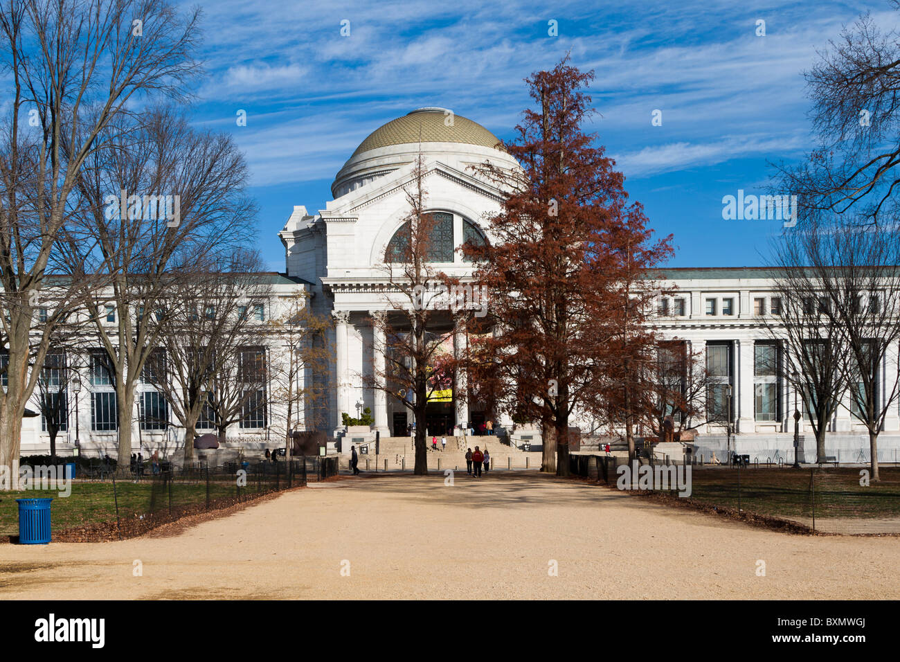 National Museum of Natural History, Smithsonian Institution, on the ...