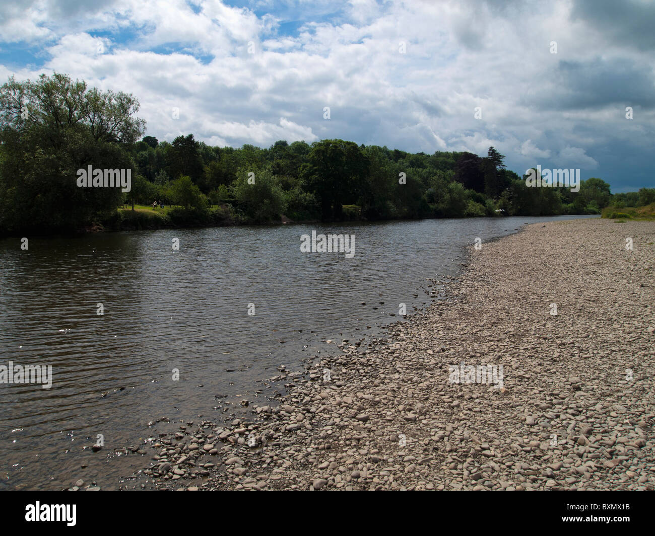the river wye on the border of wales and herefordshire Stock Photo - Alamy