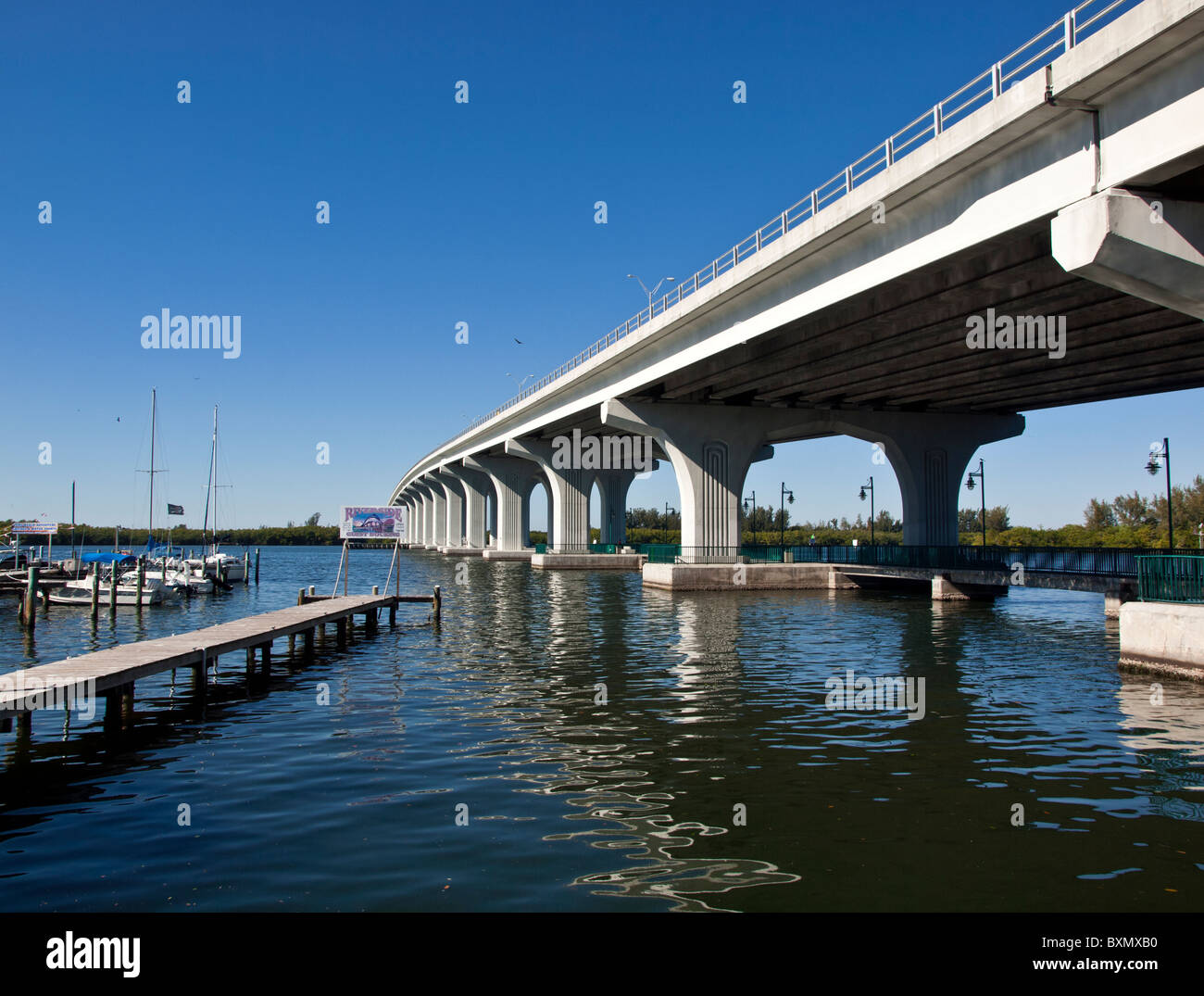Beachland Boulevard in Vero Beach Florida Stock Photo - Alamy