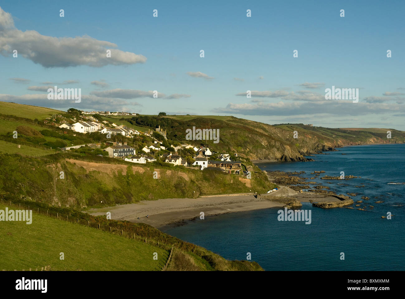 The coastal village of Portwrinkle, Cornwall Stock Photo - Alamy