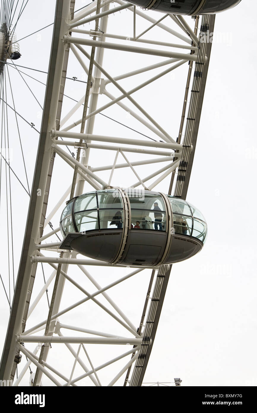 London Eye Pod Stock Photos & London Eye Pod Stock Images - Alamy
