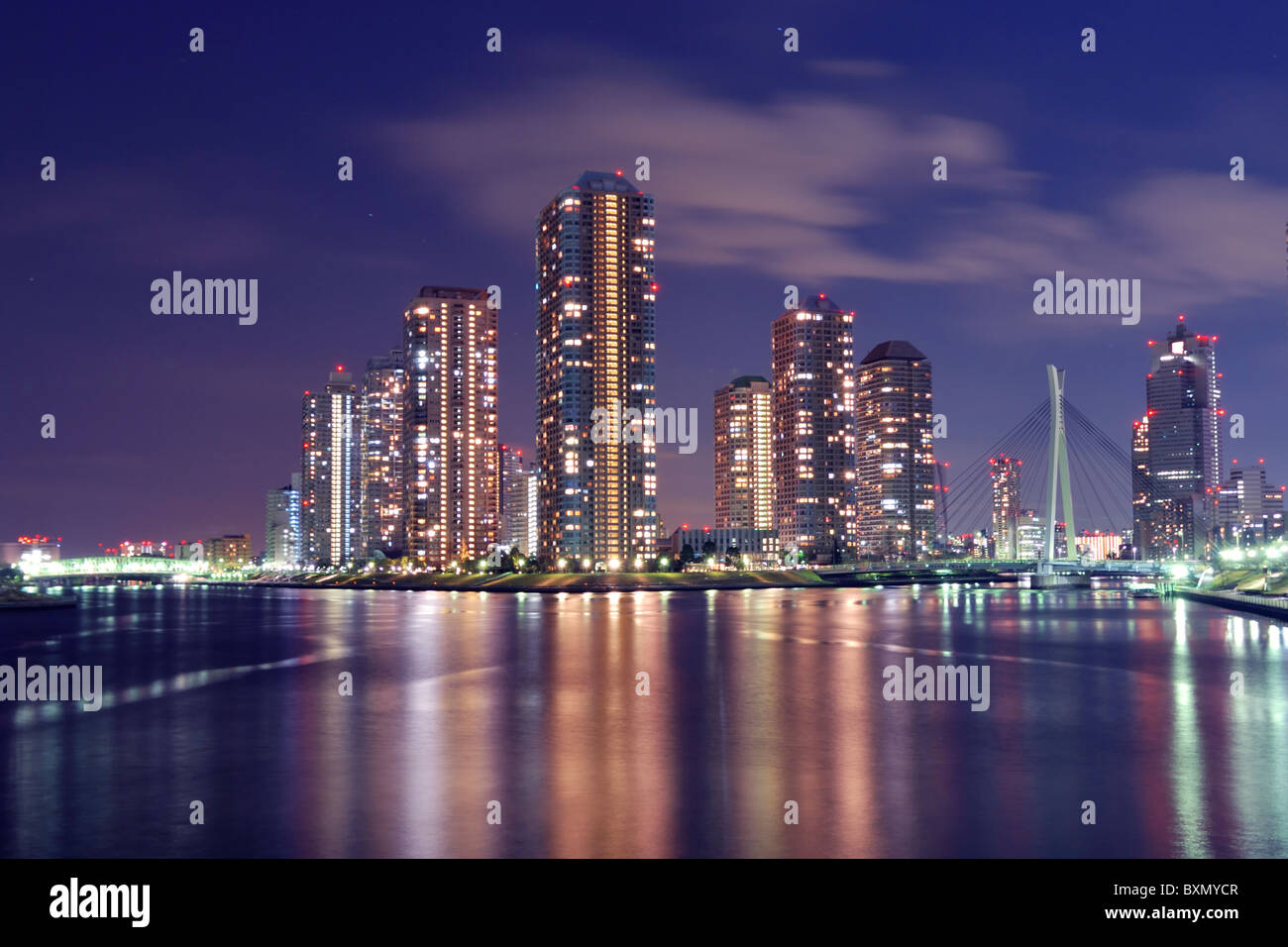 modern Tokyo skyline by night time Stock Photo - Alamy
