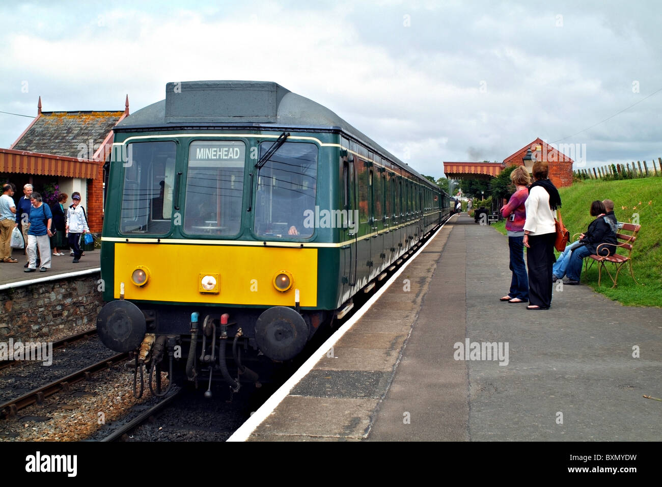 Diesel unit class 115/117 on the west somerset railway in 2009 Stock ...