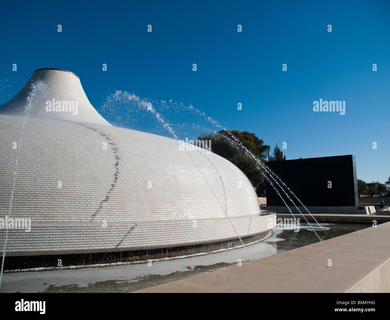 The Shrine of The Book home to the Dead Sea Scrolls in Israel Museum ...
