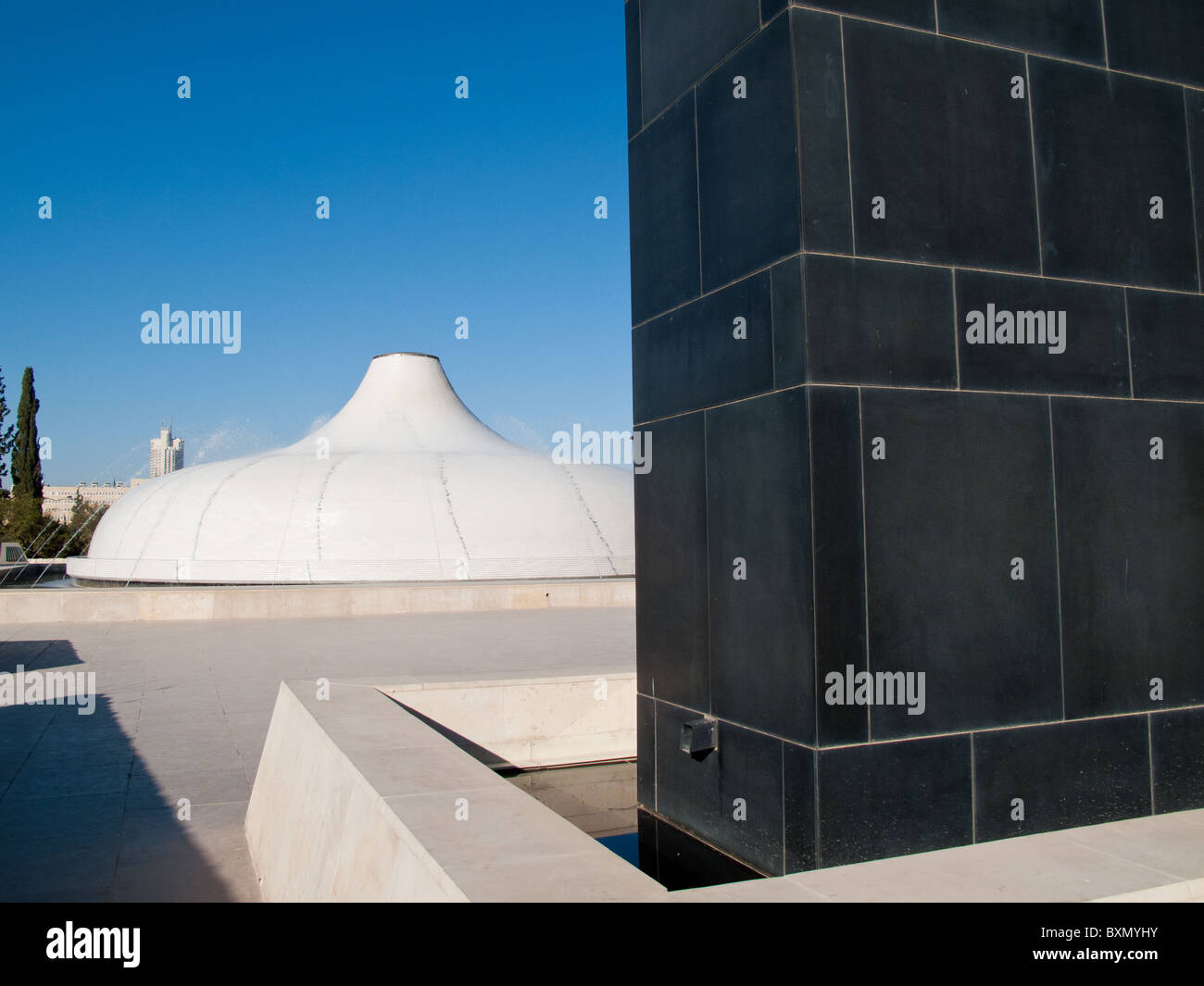 The Shrine of The Book home to the Dead Sea Scrolls in Israel Museum ...