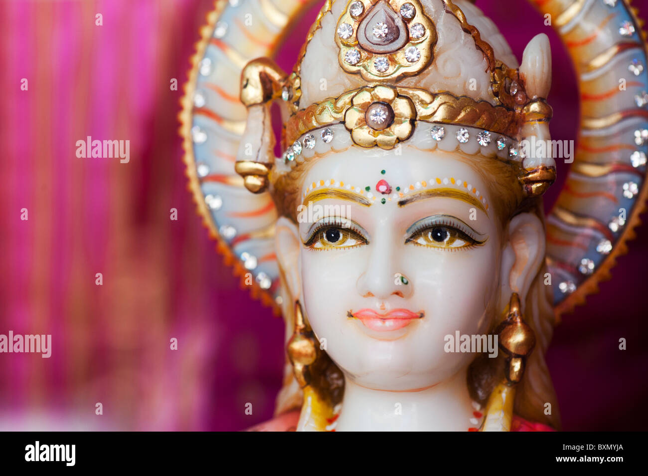 Indian marble sculpture hi-res stock photography and images - Alamy