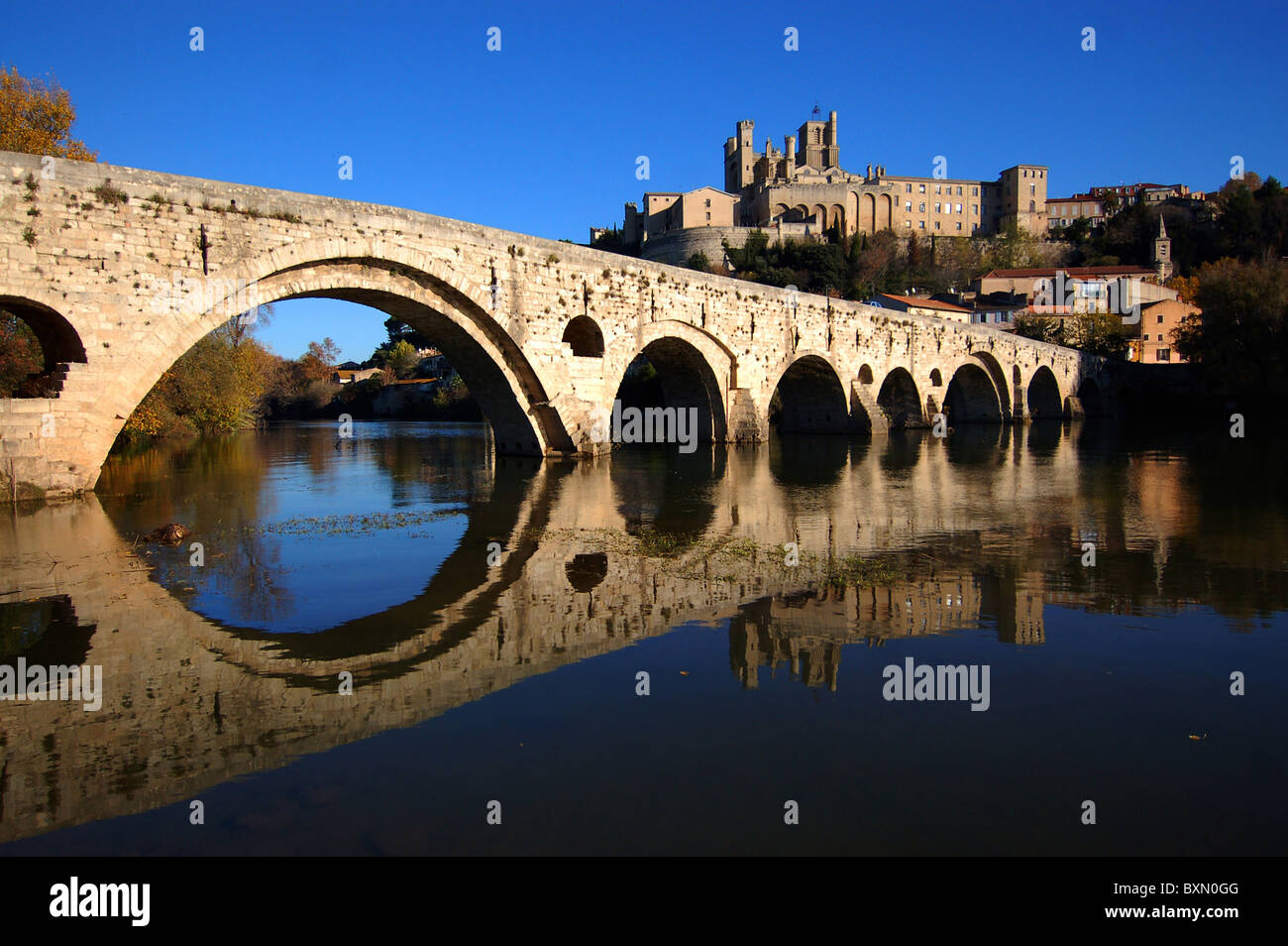 Cathedral béziers france hi-res stock photography and images - Alamy