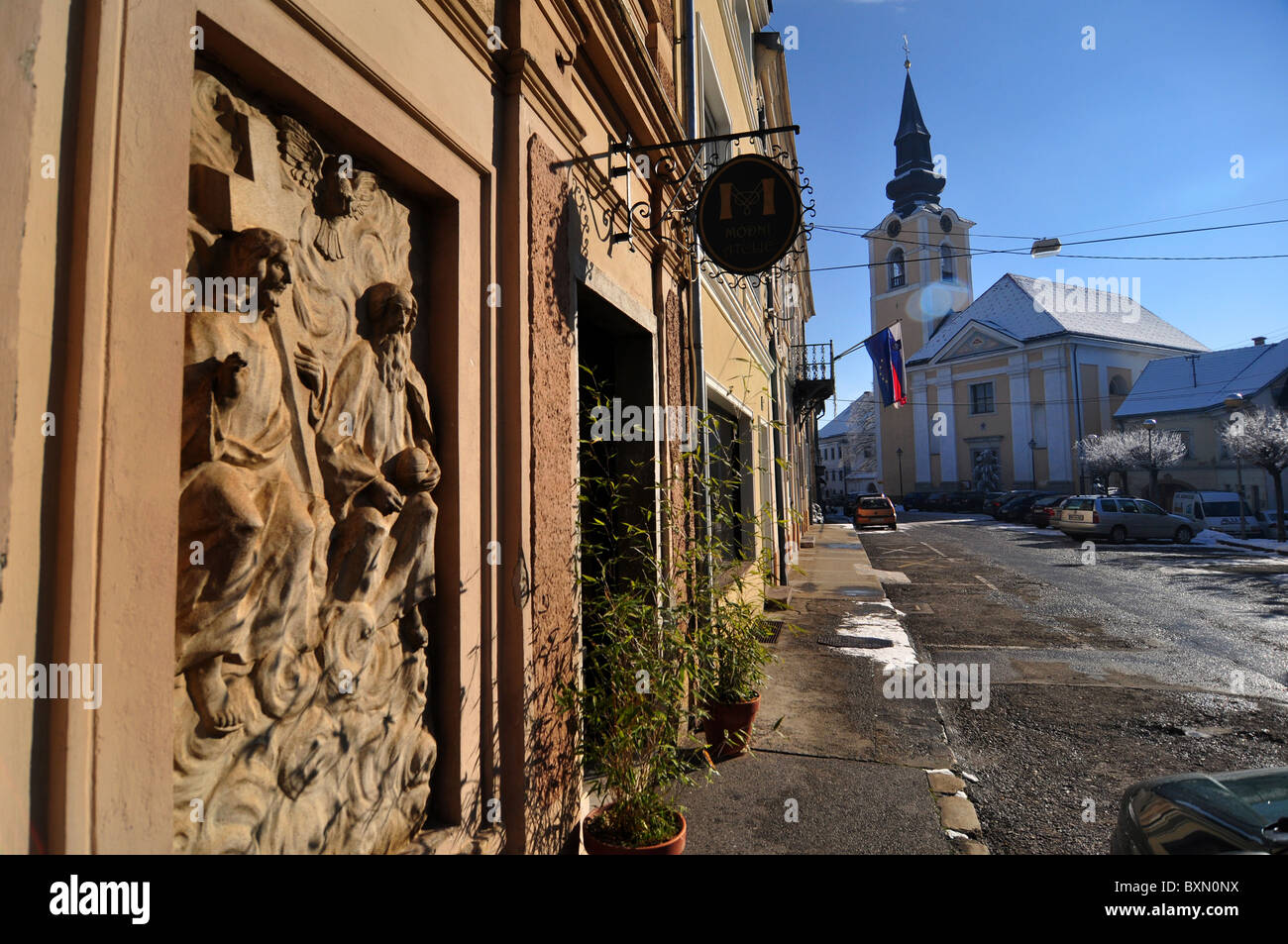 Bela metlika hi-res stock photography and images - Alamy