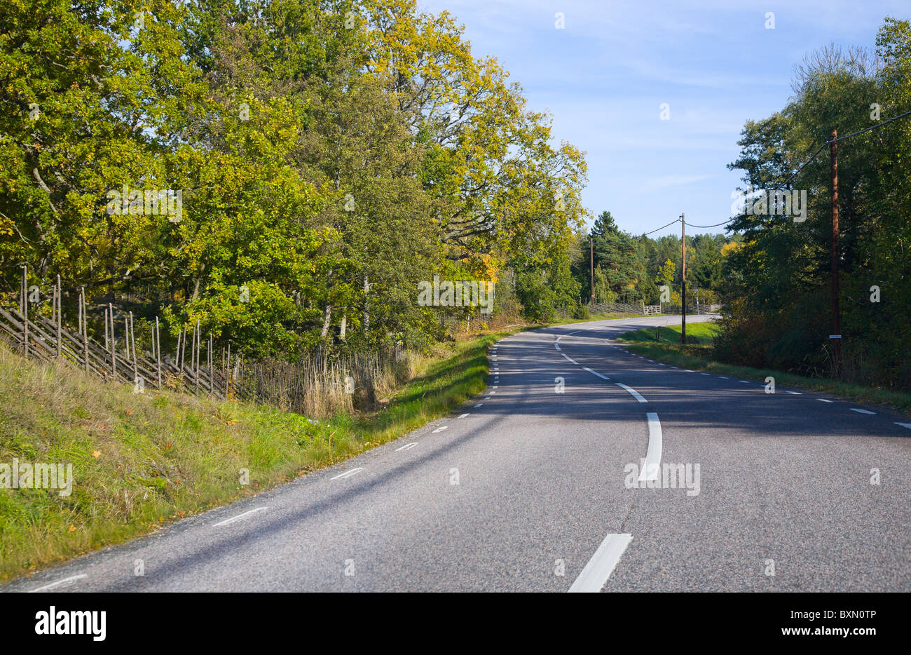 Narrow road curve hi-res stock photography and images - Alamy
