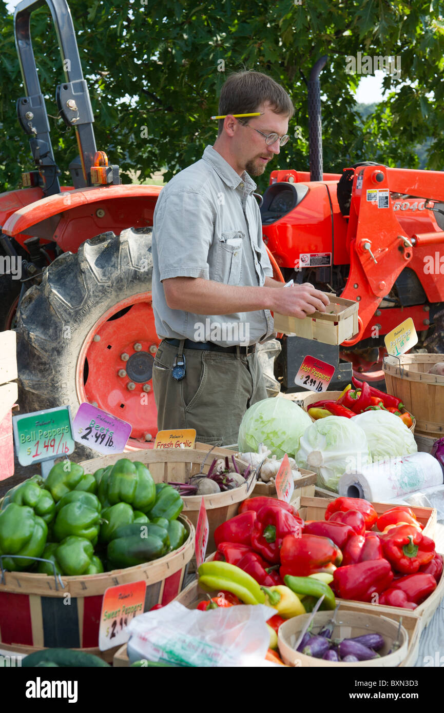 Vegetable producer hi-res stock photography and images - Alamy