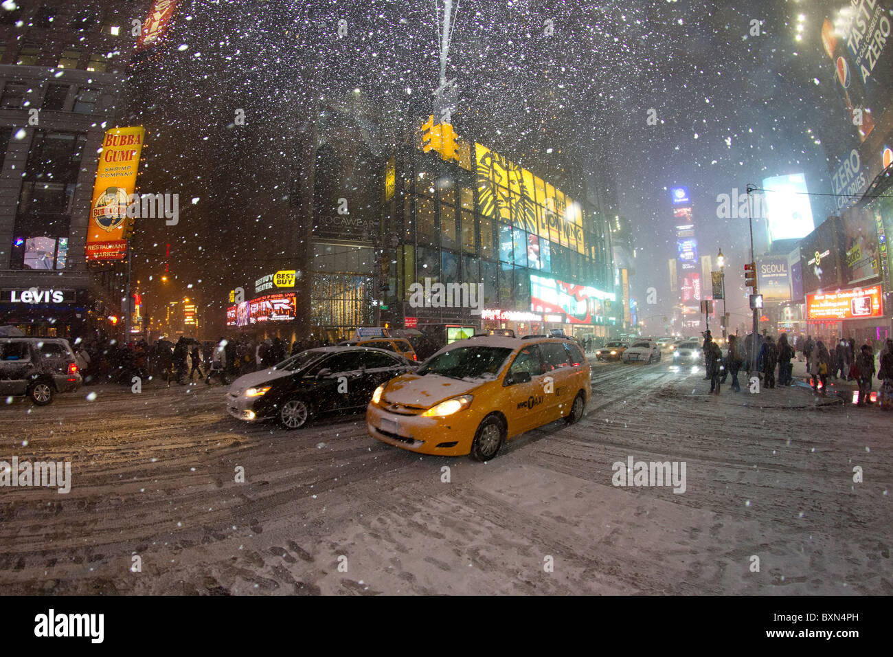 Times Square during the blizzard of December 2010 Stock Photo - Alamy