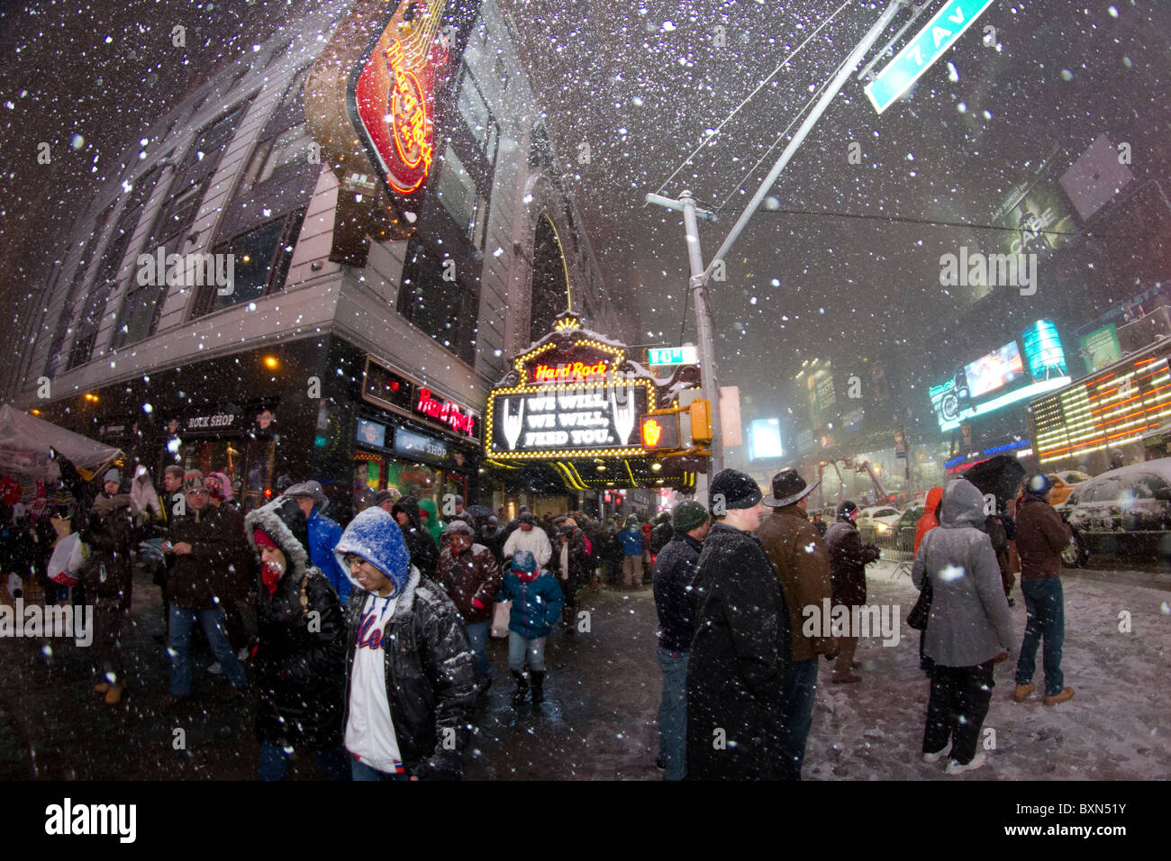 Times square snow blizzard hi-res stock photography and images - Alamy