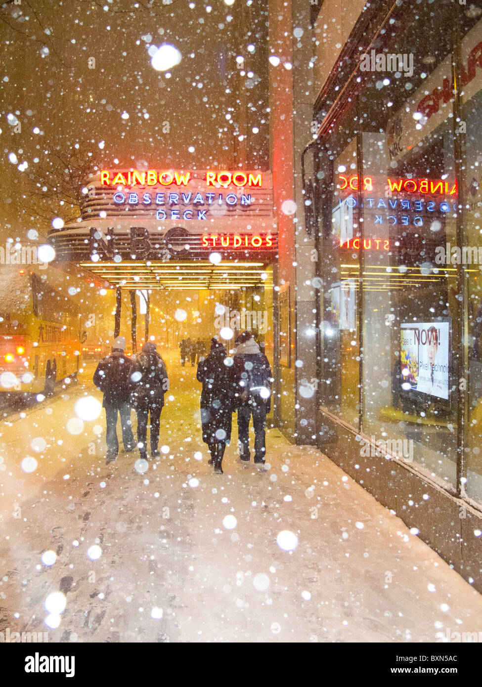 Rainbow room at rockefeller center hi-res stock photography and images ...