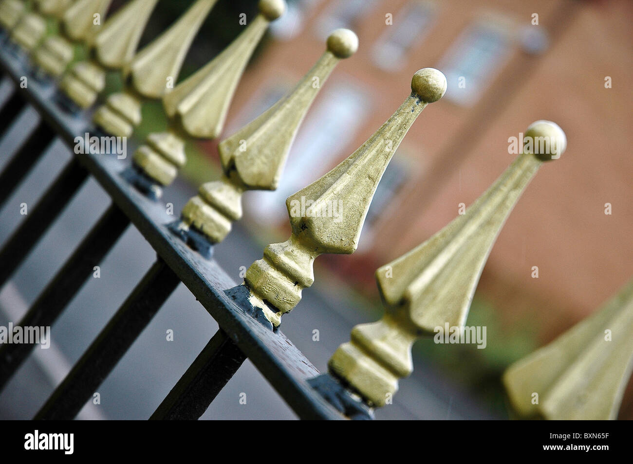 Vintage railings hi-res stock photography and images - Alamy