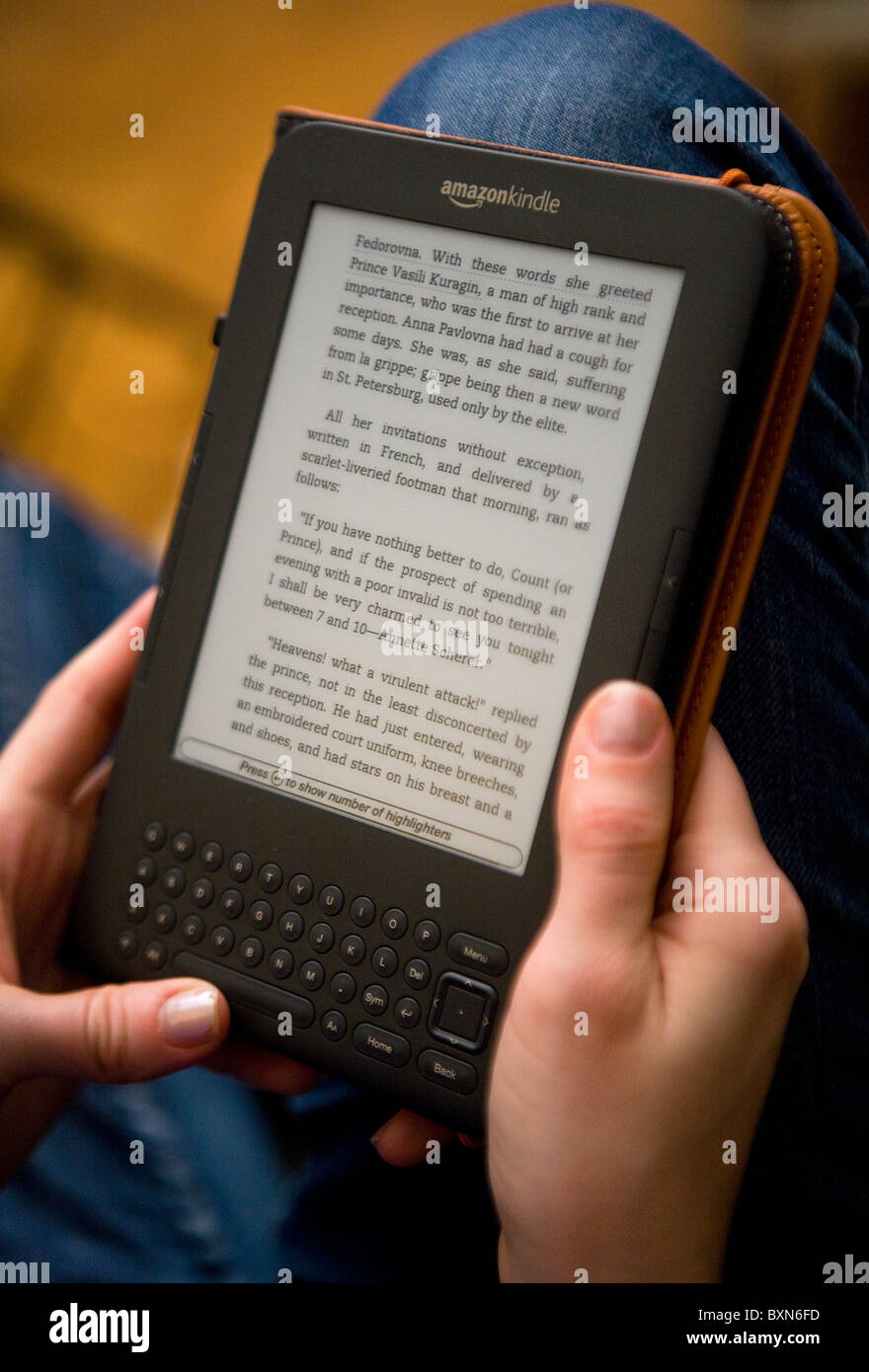 Ebook reader hi-res stock photography and images - Alamy