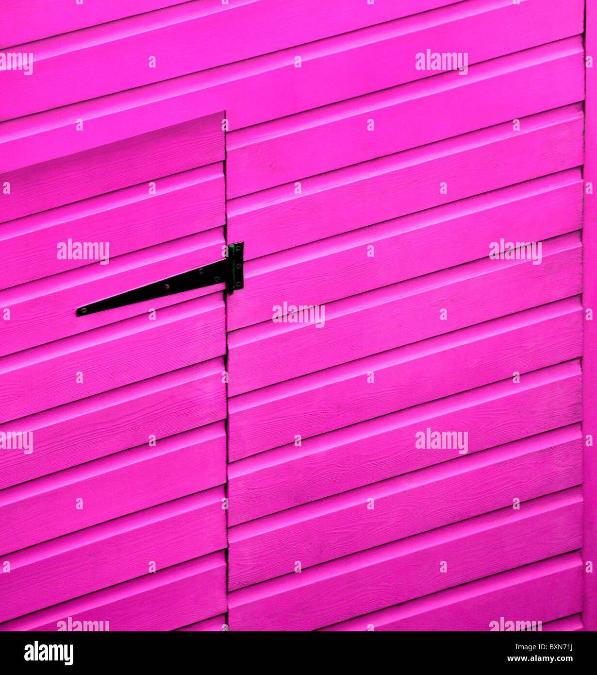 pink garden shed Stock Photo - Alamy