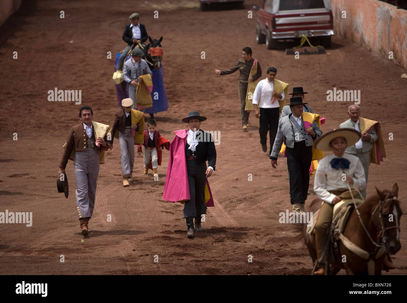 Bullfighting mexico city mexico hi-res stock photography and images - Alamy