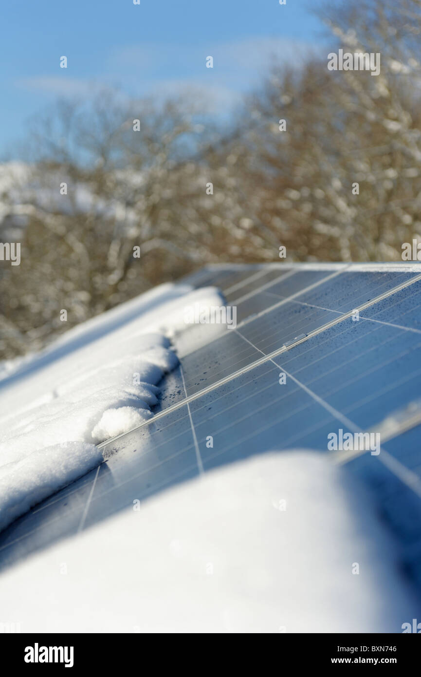 Photo-voltaic solar panel with snow Stock Photo - Alamy